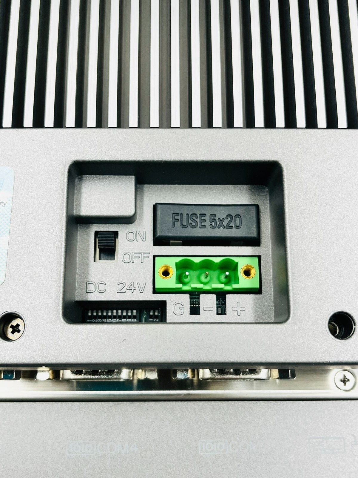Advantech TPC-1570H Touch Panel Computer – Novus Ferro Pte Ltd