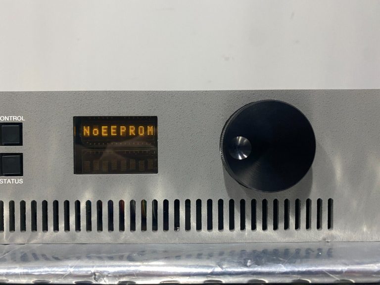 ESI M210-PS-V03 Diode Pumped Laser Power Supply – Novus Ferro Pte Ltd