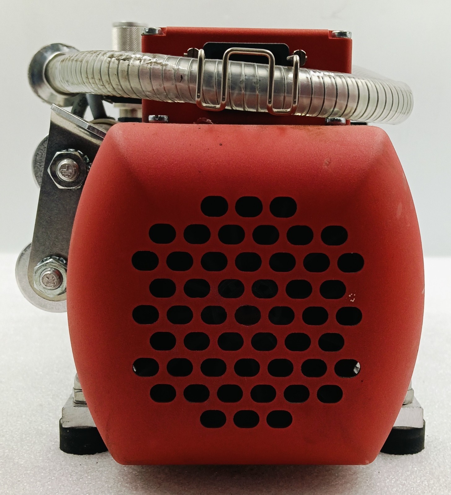 Pfeiffer MVP 015-2 Diaphragm Vacuum Pump – Novus Ferro Pte Ltd