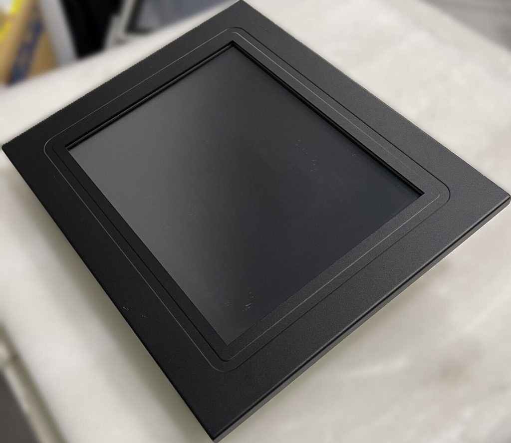 Advantech IDS-3210ER-23SVA1E Panel Mount Monitor – Novus Ferro Pte Ltd