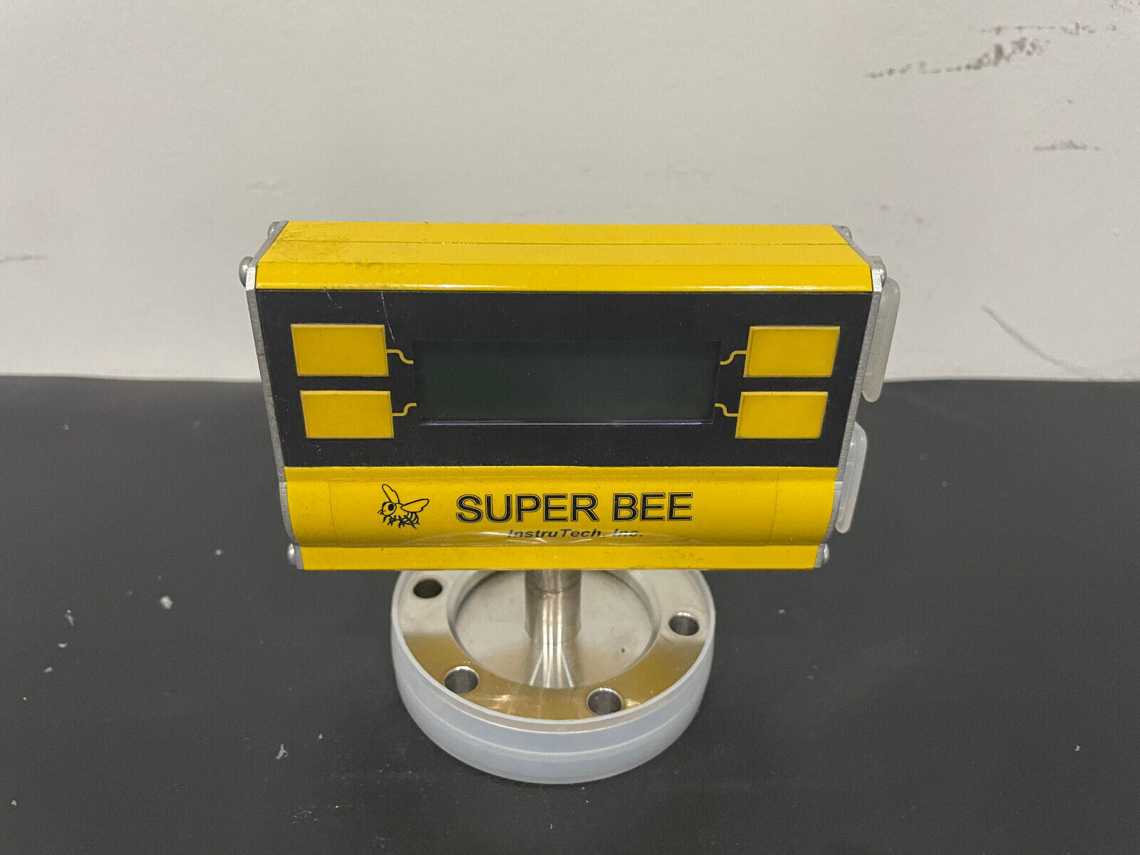 Super Bee CVM201GFA Convection Vacuum Gauge – Novus Ferro Pte Ltd