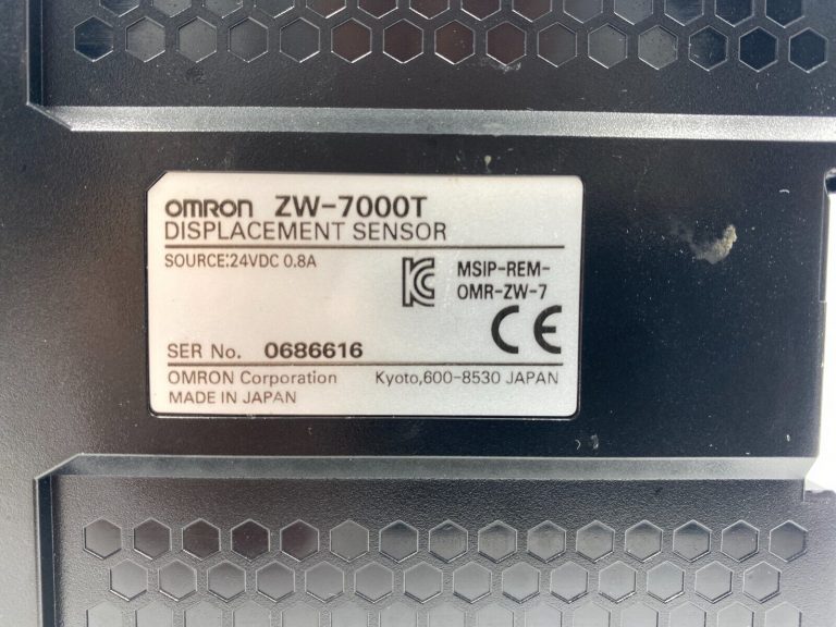 Omron ZW-7000T Displacement Sensor + ZW-S7030 Displacement Sensor Head ...