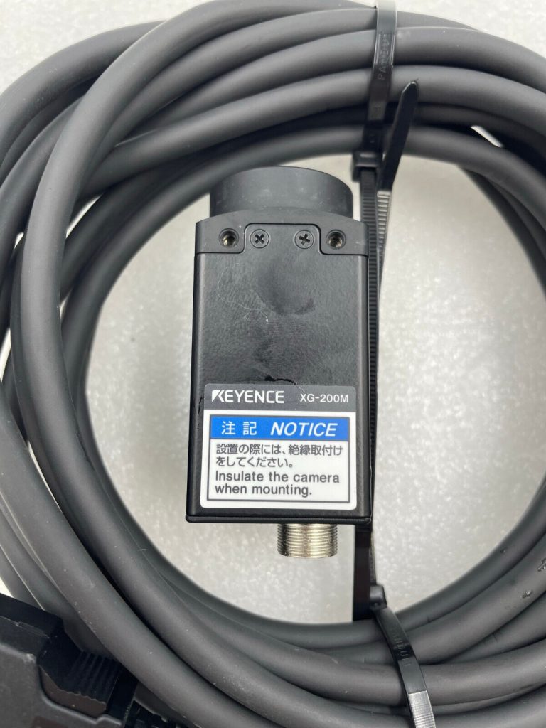 Keyence XG-200M CCD Camera with CA-CN5 Cable – Novus Ferro Pte Ltd