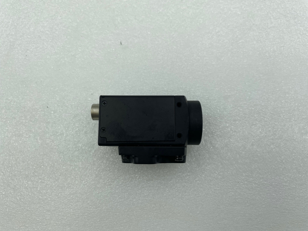 Keyence XG-200M CCD Camera with CA-CN5 Cable – Novus Ferro Pte Ltd