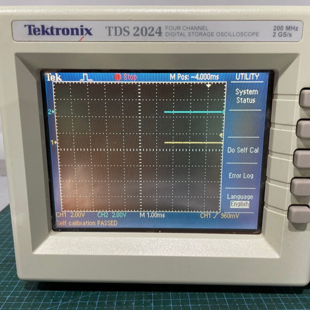 Tektronix TDS 2024 200Mhz 4 Channel Digital Storage Oscilloscope ...