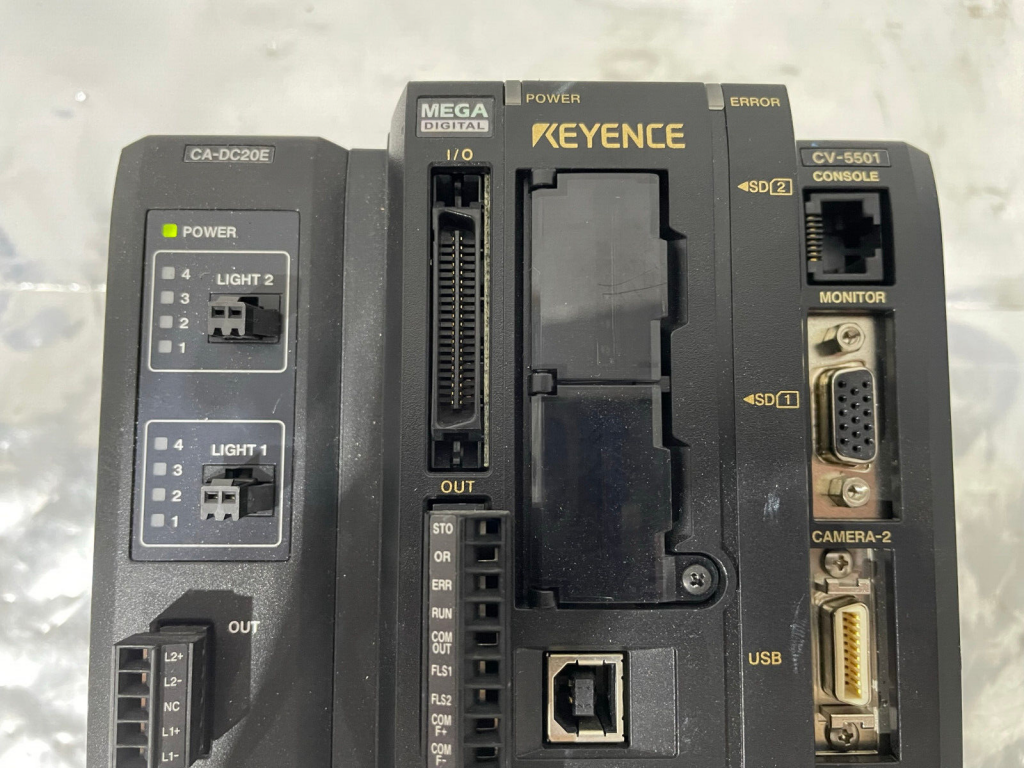 Keyence CV-5501 Multi-camera Imaging System with CA-DC20E LED ...