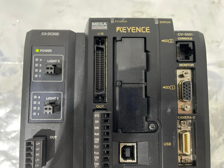 Keyence CV-5501 Multi-camera Imaging System with CA-DC20E LED ...