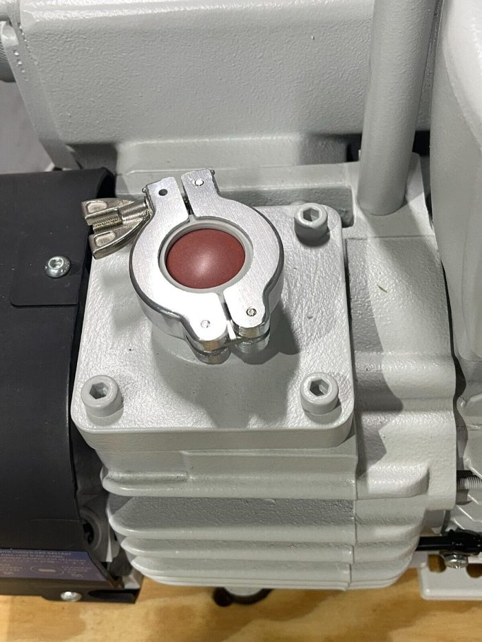 Leybold Sogevac SV 40 BI Rotary Vane Pump – Novus Ferro Pte Ltd