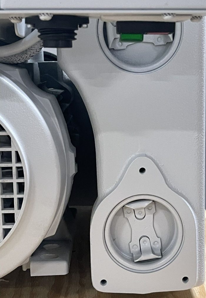 Leybold Sogevac SV 40 BI Rotary Vane Pump – Novus Ferro Pte Ltd