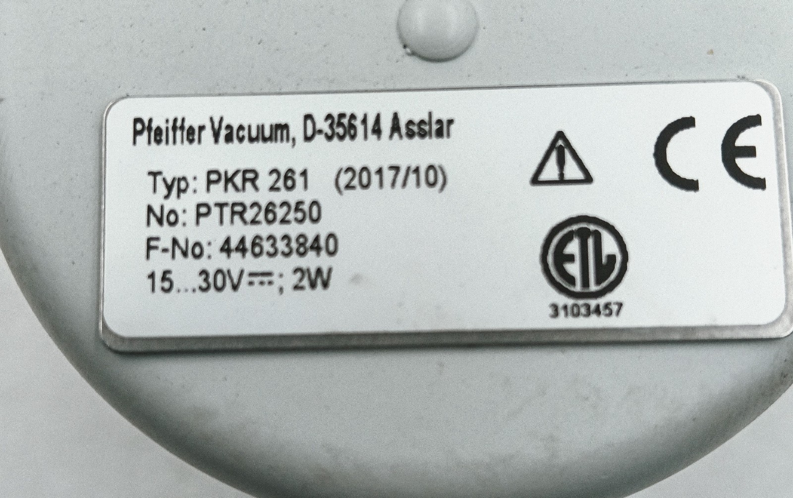 Pfeiffer PKR 261 Compact Full Range Gauge – Novus Ferro Pte Ltd