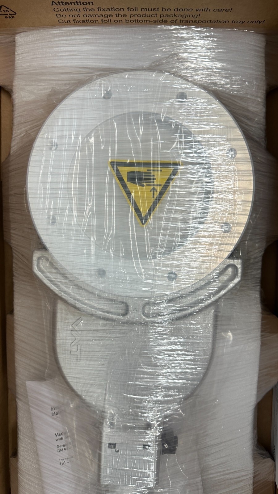 VAT 12144-PA24-0001 Vacuum Gate Valve – Novus Ferro Pte Ltd