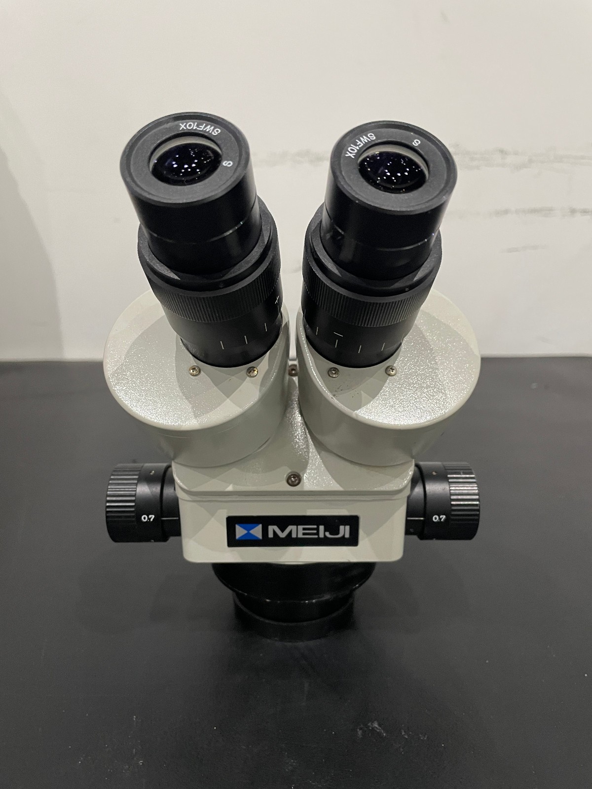 Meiji EMZ Microscope – Novus Ferro Pte Ltd