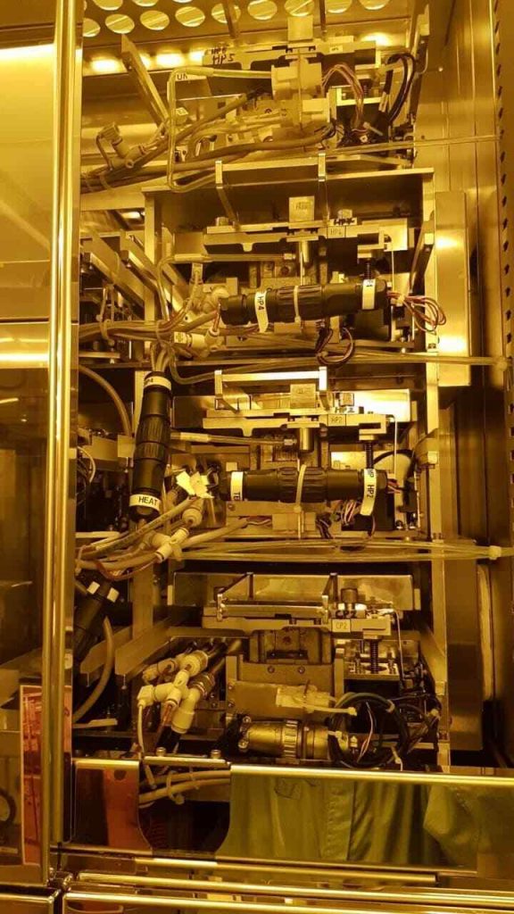 Siconnex Vertical 200 Single Wafer Spray System Coater and Developer ...