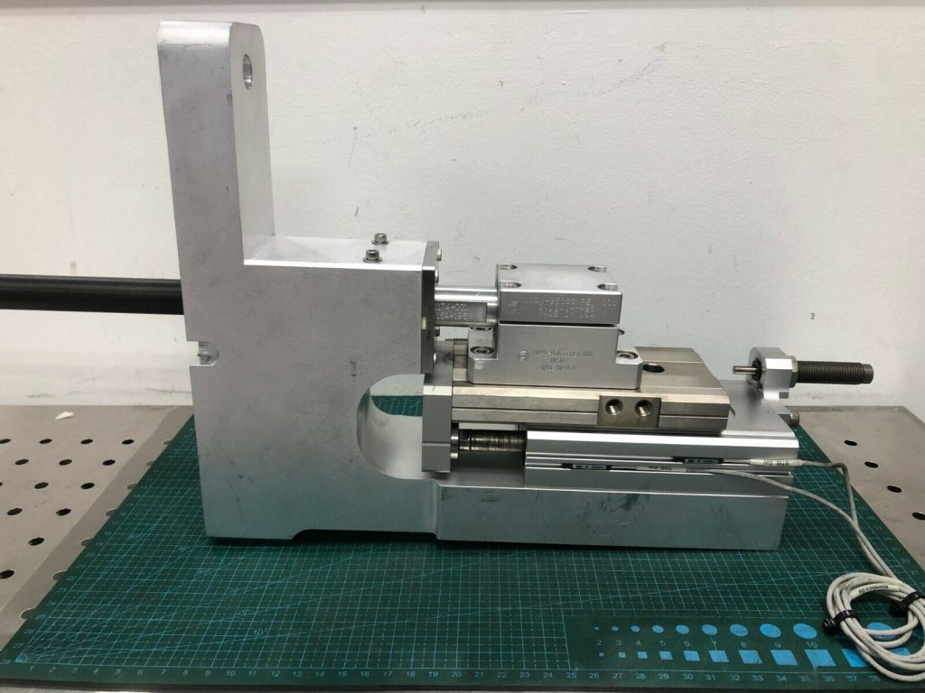 Applied Materials AMAT 0010-27452B Assy Slit Cover Producer Etch (For ...