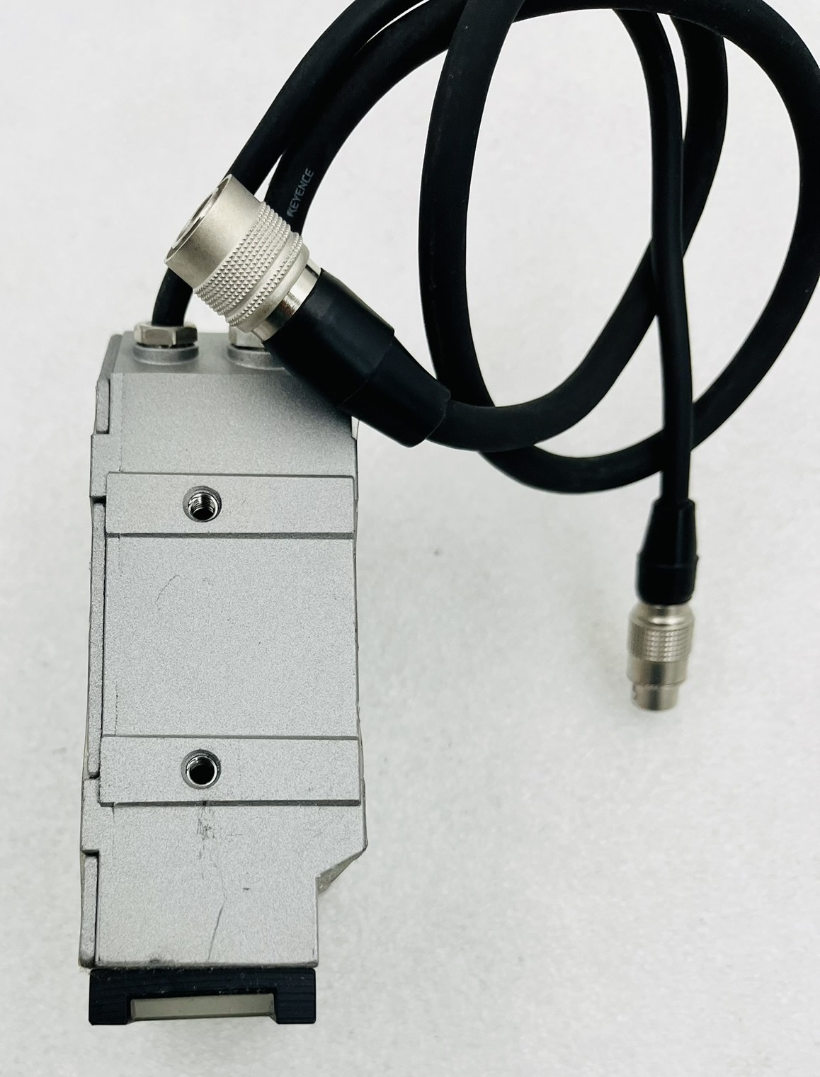Keyence LS-7030R & LS-7030T Micrometer Sensor Heads – Novus Ferro Pte Ltd