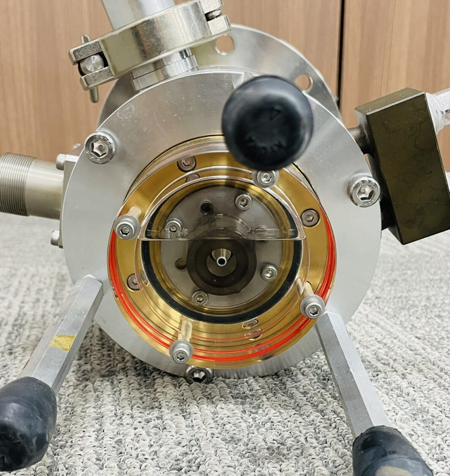 Osaka TG203VW Compound Molecular Pump – Novus Ferro Pte Ltd