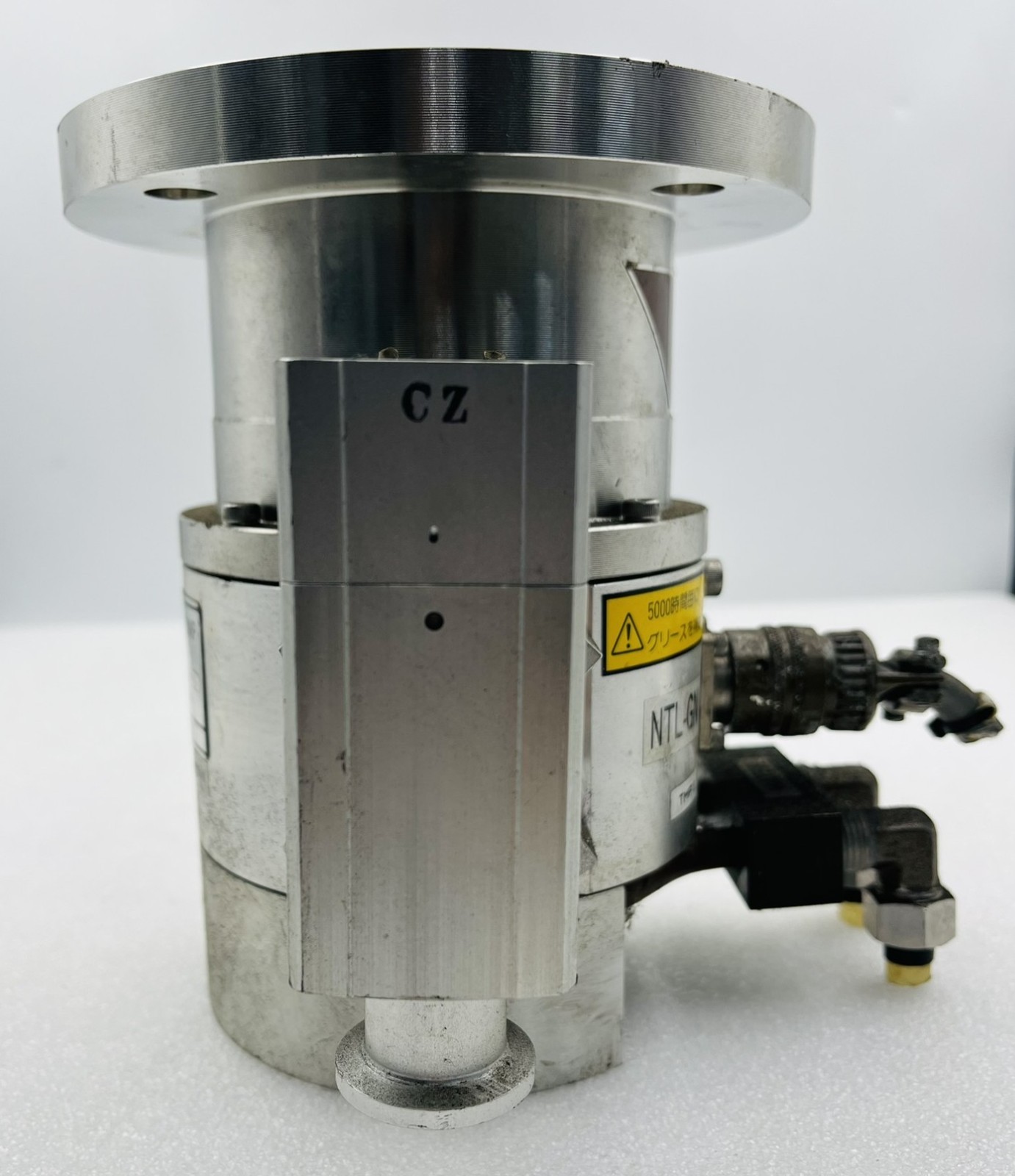Osaka TG50 Compound Molecular Pump – Novus Ferro Pte Ltd
