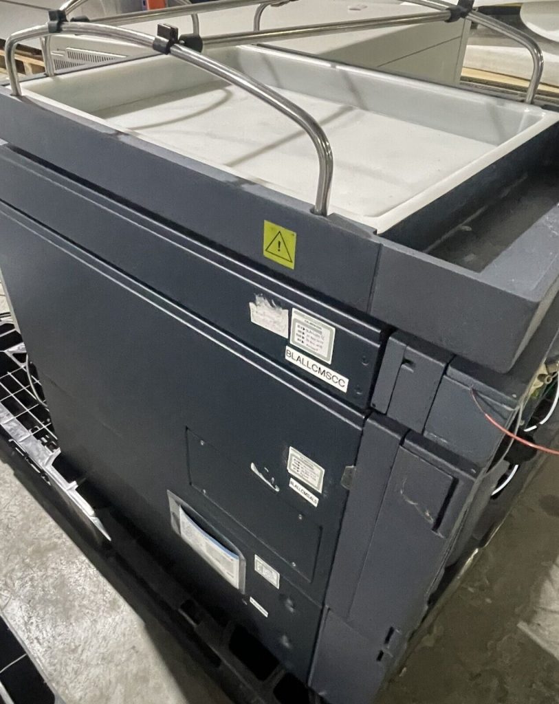 Waters Acquity UPLC System with Sample Manager and Binary Solvent ...