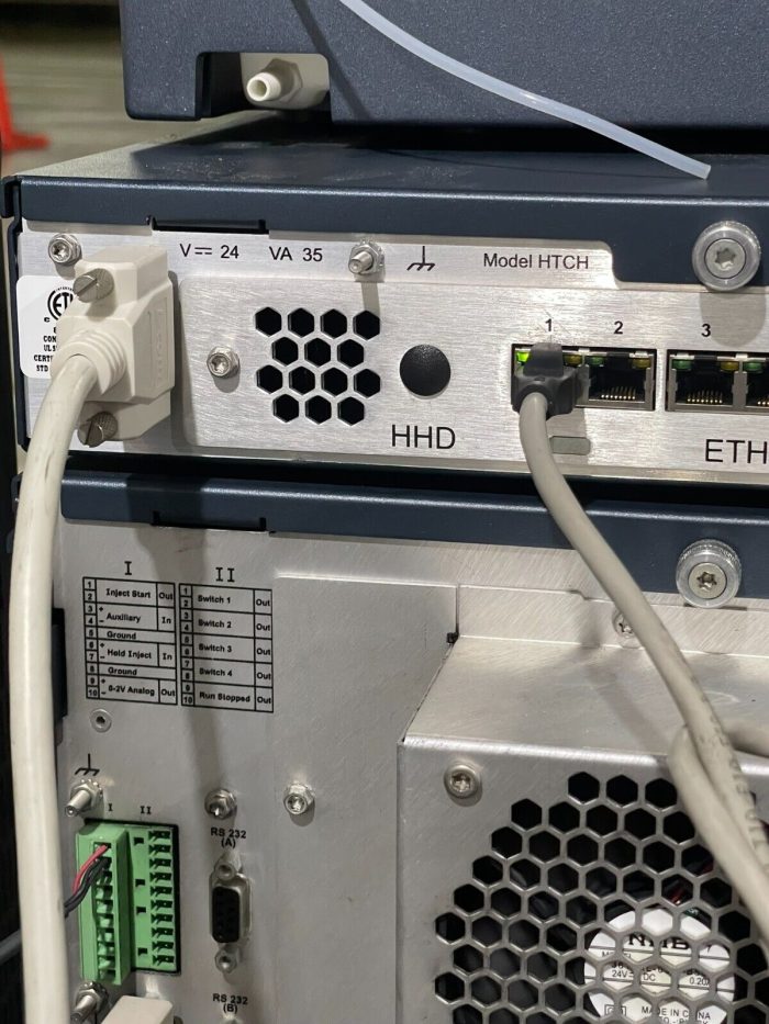 Waters Acquity UPLC System with Sample Manager and Binary Solvent ...