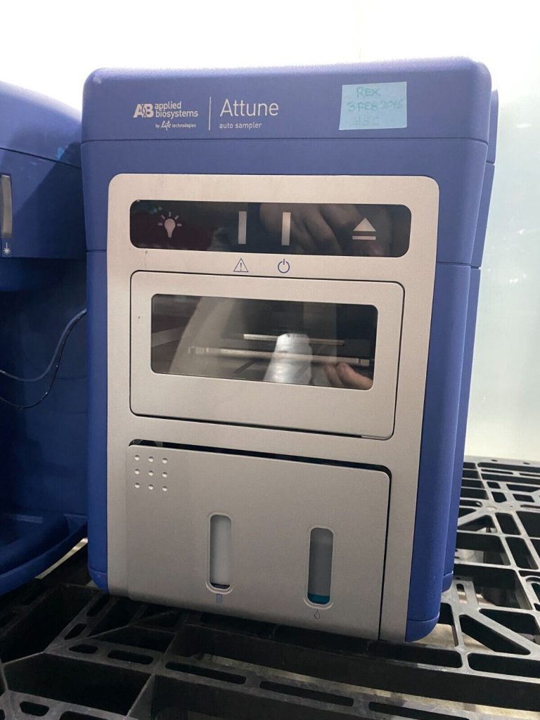 Applied Biosystems Attune Autosampler & Acoustics Focusing Cytometer ...