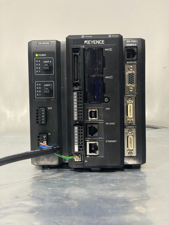 Keyence XG-7501 Multi-camera Imaging System with CA-DC21E LED ...