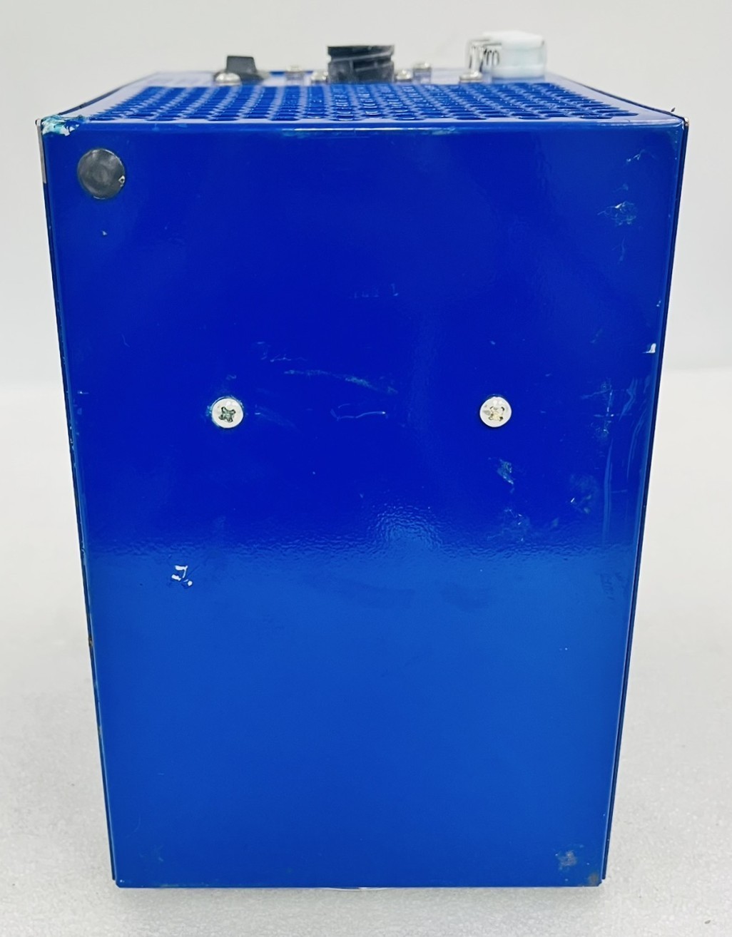 Solid State UC190 Thermoelectric Chiller – Novus Ferro Pte Ltd
