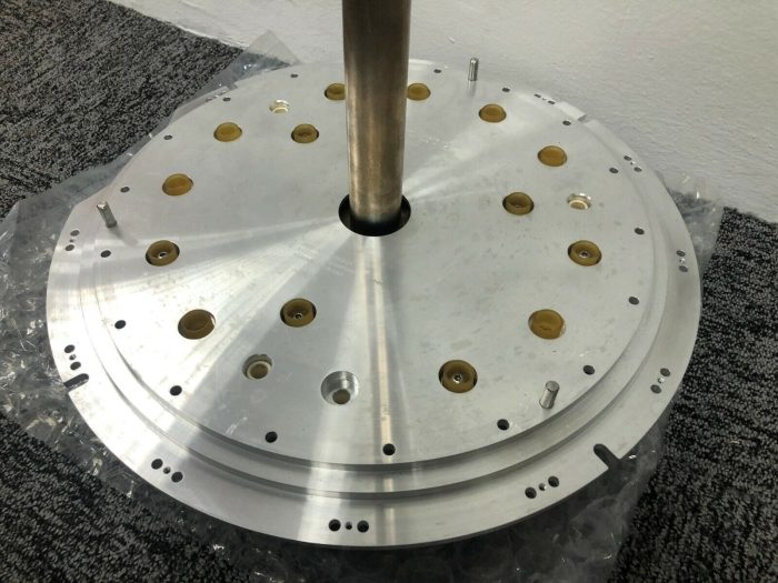 Applied Materials AMAT 0010-44899 300mm Heater Chuck Assembly 0041 ...